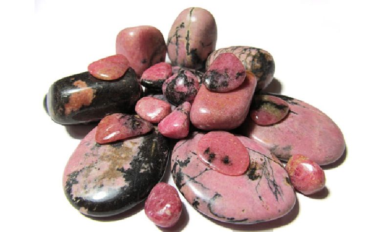 Rodonit – Ásvány műhely – Egyedi Ásvány Ékszerek